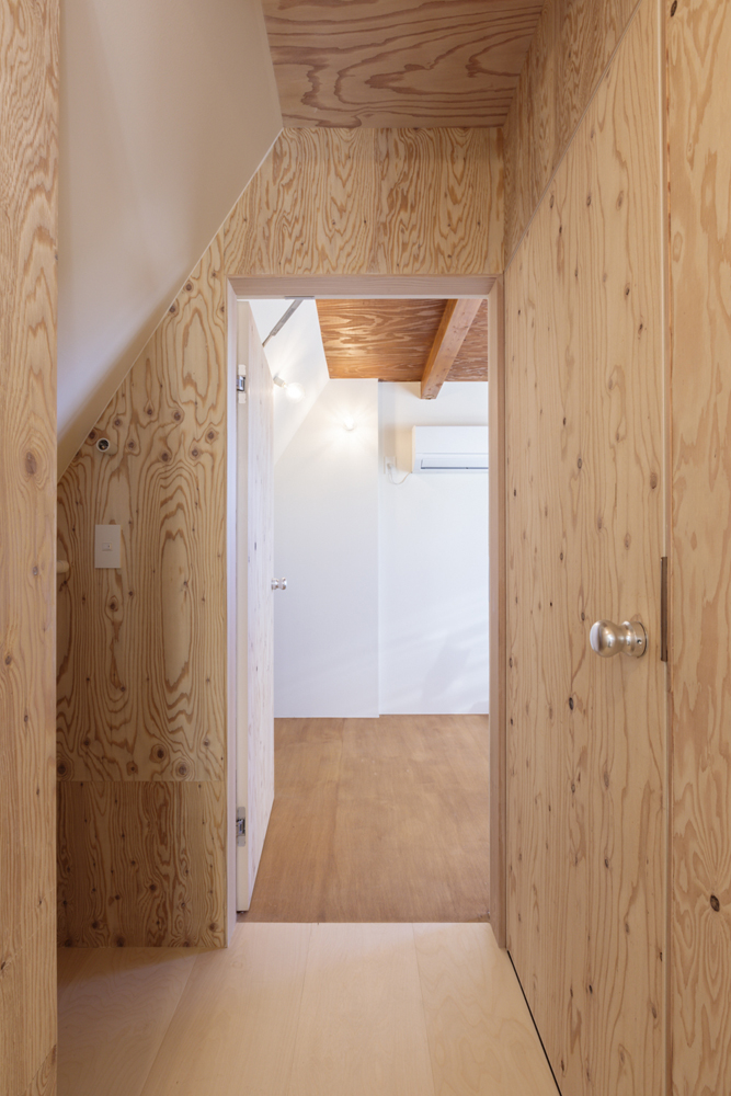 WORKS | Ichikawa Skip House
